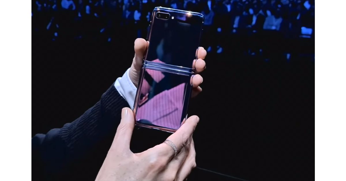 Samsung Galaxy Z Flip with Infinity Flex Display launched at Galaxy ...