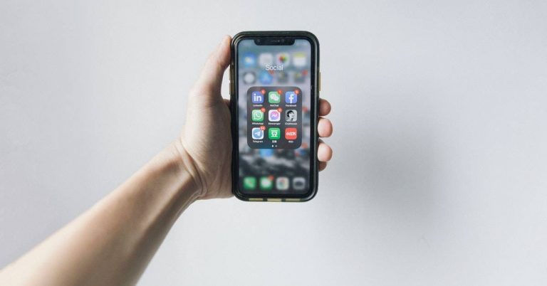 Clubhouse will add a DM text chat feature: Everything you need to know
