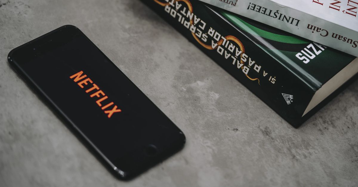 Best smartphones to binge Netflix shows on the go