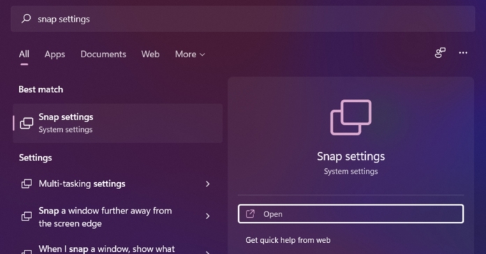What is snap window feature and how to use it in Windows 11?