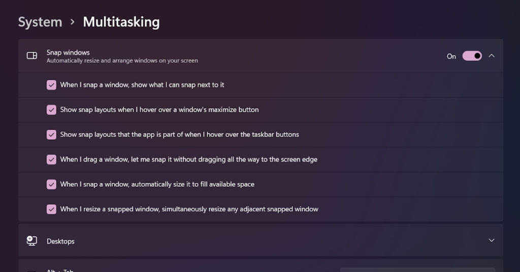 What is snap window feature and how to use it in Windows 11?
