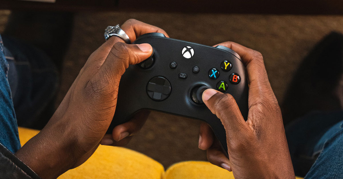 How to sync and connect an Xbox controller to the console