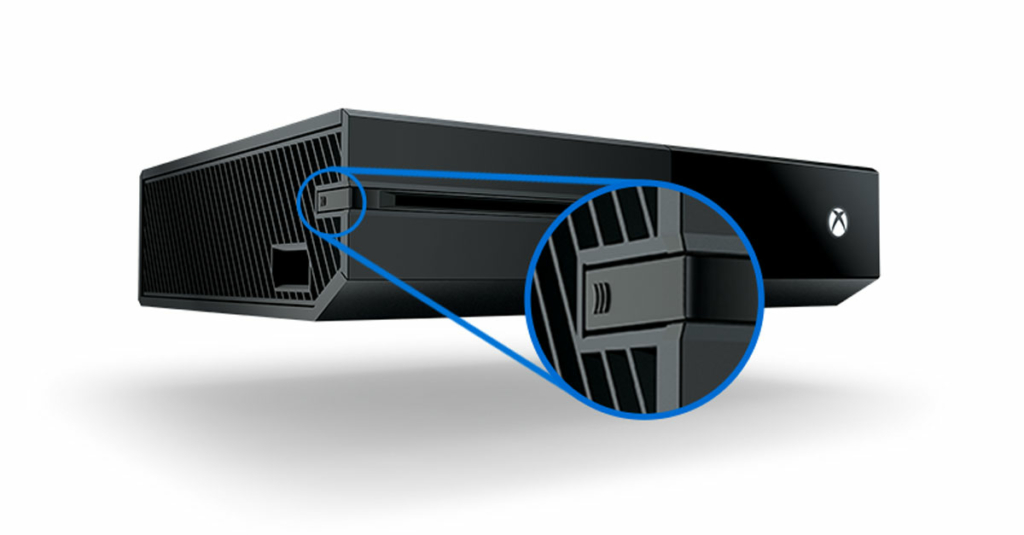 How to sync and connect an Xbox controller to the console