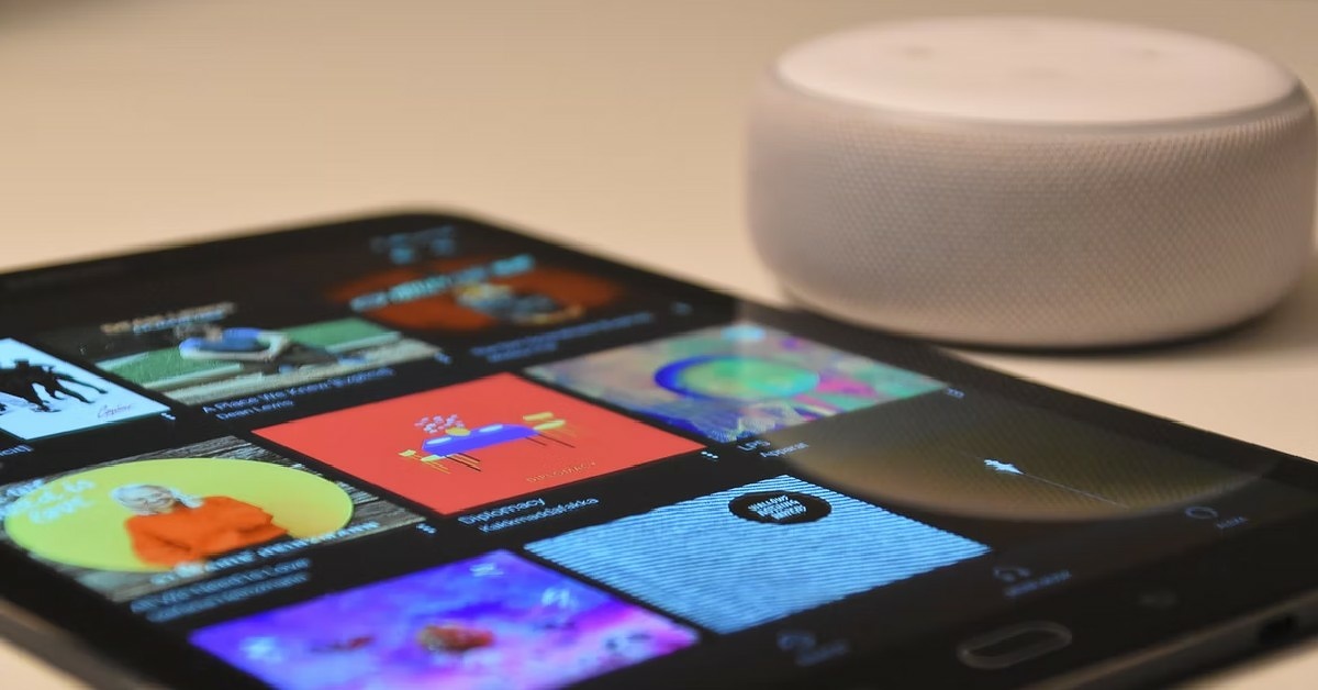 How to create a playlist on Amazon music?