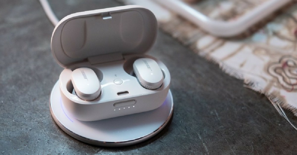 Top 10 best-looking wireless earphones (price no bar)
