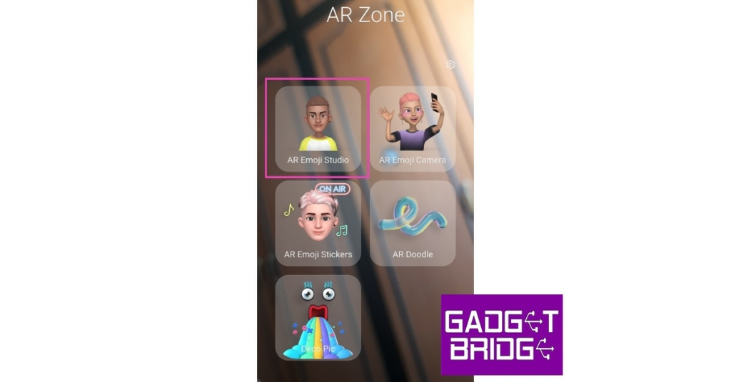 What is the AR Zone app on Samsung phones and how to use it?