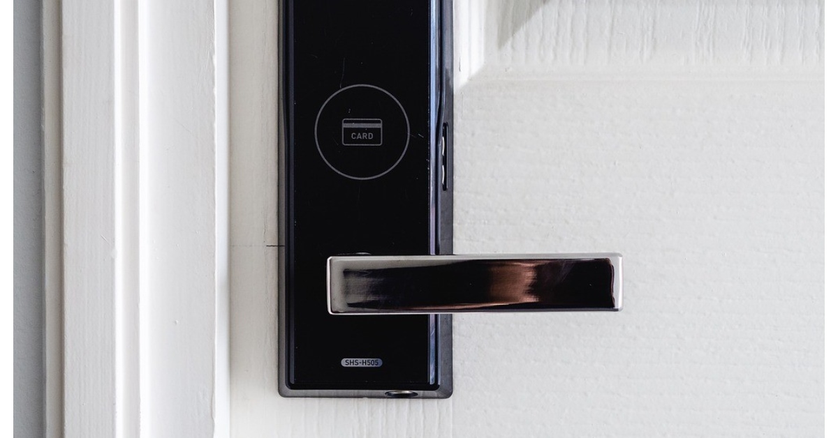 5 Best smart door locks for home security under Rs 10,000