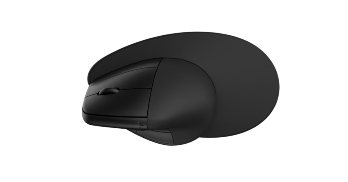 HP 45-inch curved display, vertical mouse and other accessories for ...