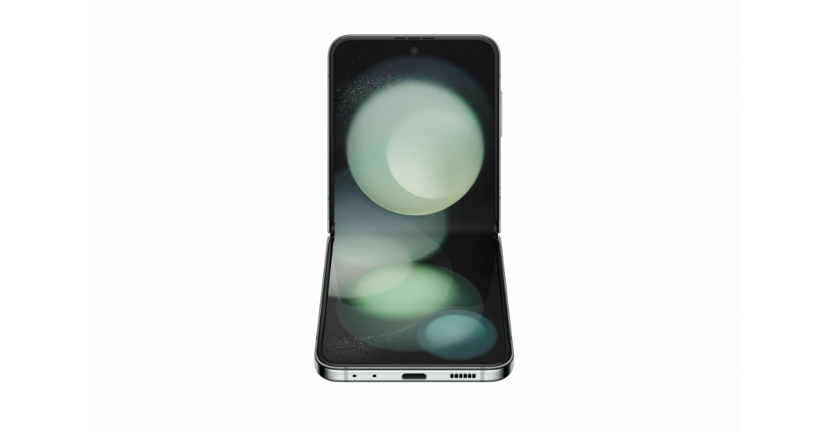 Samsung Galaxy Z Flip 5 with a 3.78 times bigger Flex Window unveiled